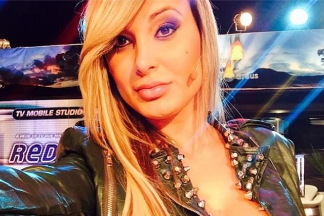BLOG CLEUBER CARLOS: Andressa Urach Está Na UTI Entre a Vida e a Morte ... BLOG CLEUBER CARLOS: Andressa Urach Está Na UTI Entre a Vida e a Morte ...