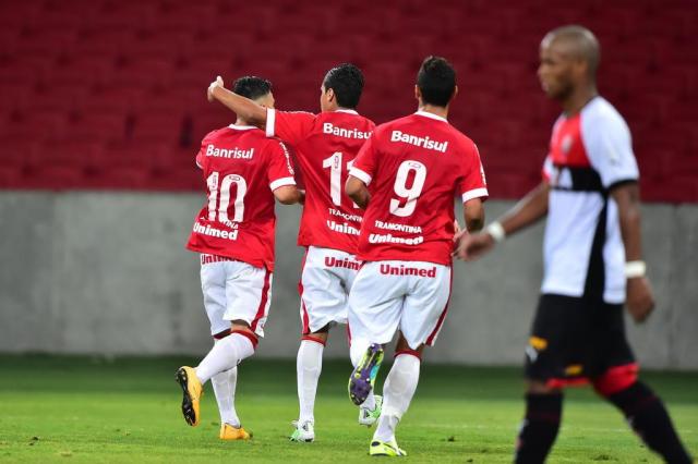 Com Gol Nos Acréscimos Inter Vence O Vitória No Jogo De Ida Da Final