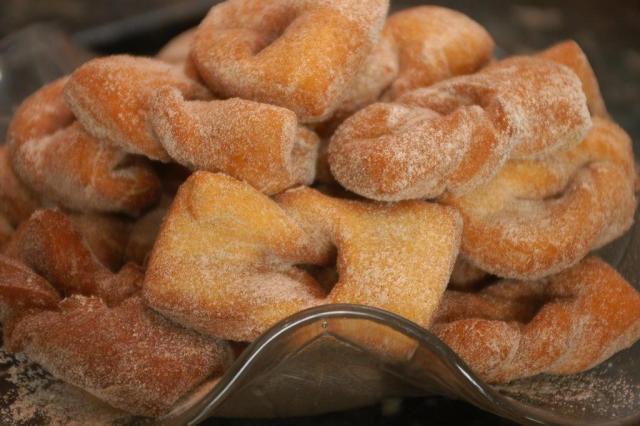 Aprenda a receita do grostoli - Gastrô - Zero Hora - Gastronomia: Vida ...